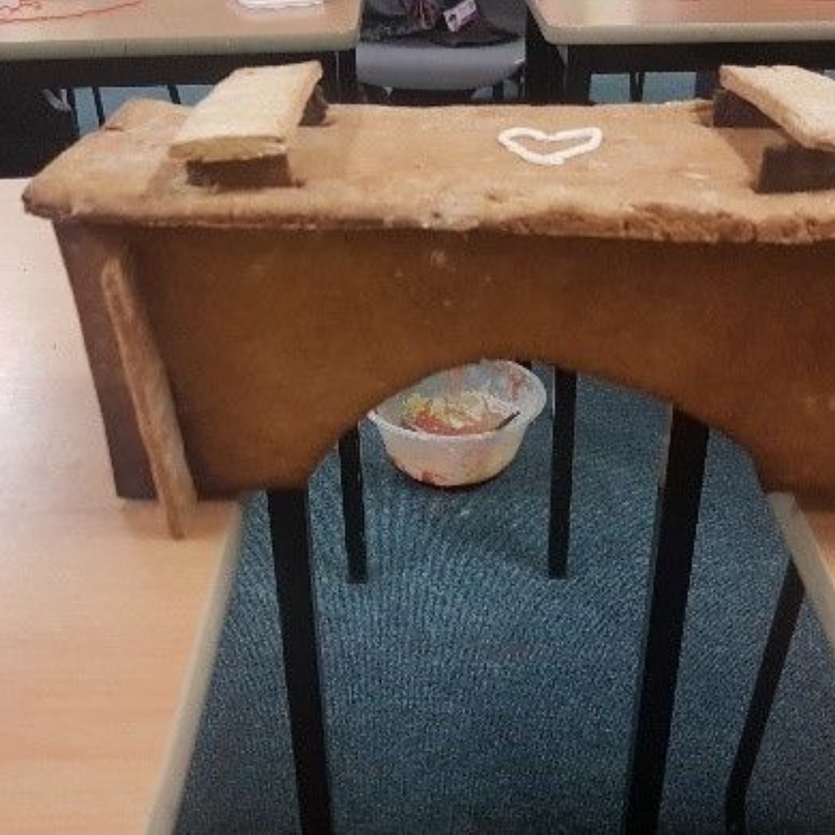 Kesteven & Sleaford High School - Gingerbread Bridge Challenge